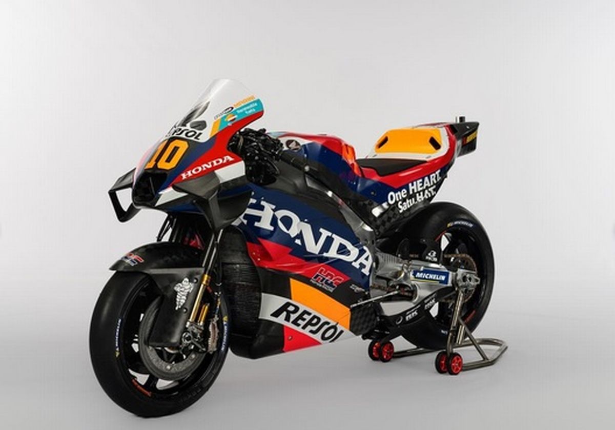 Livery Baru, Repsol Honda Siap Tampil Berbeda di MotoGP 2024 ...