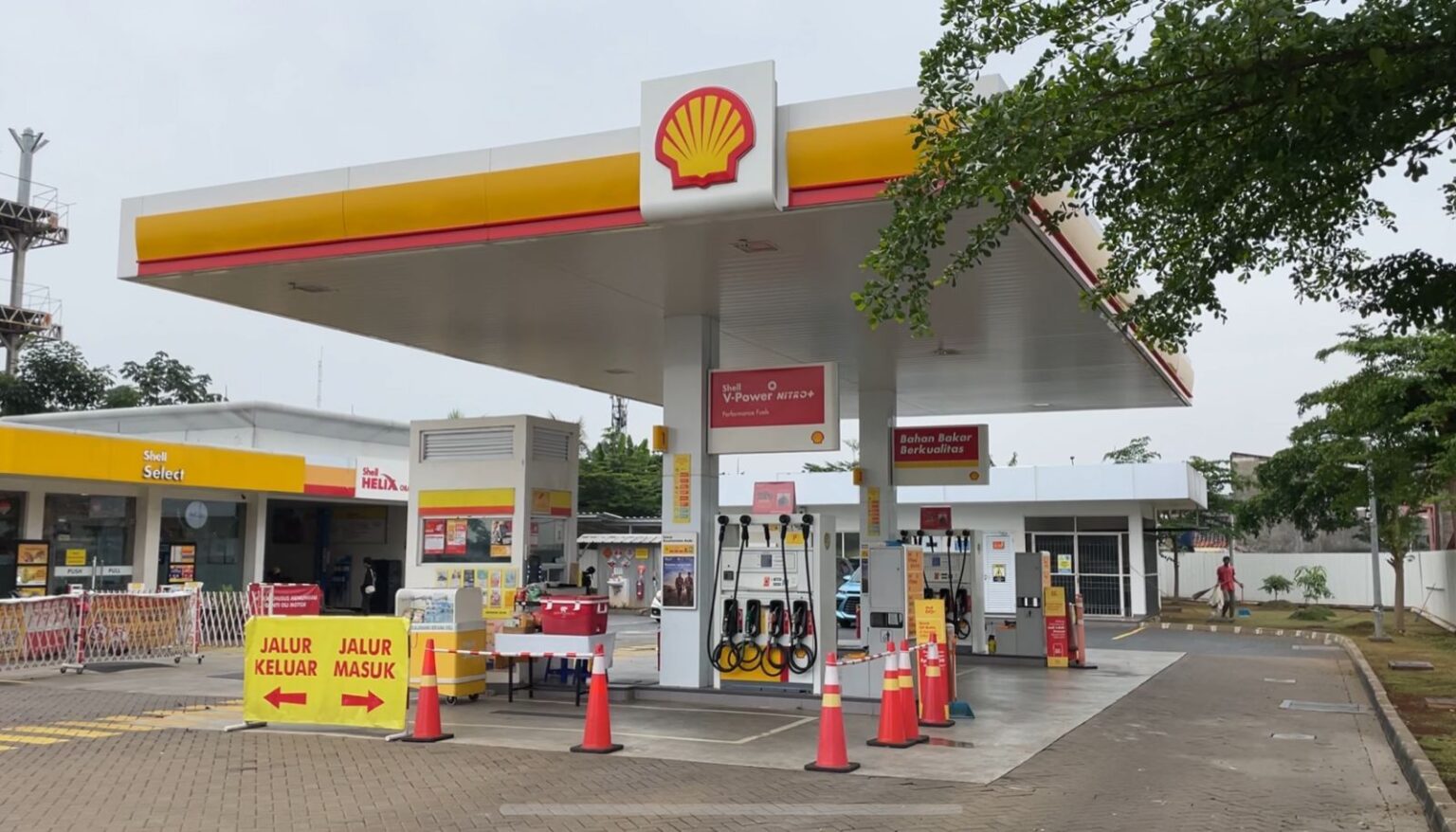 Shell Bantah Isu Penutupan SPBU di Indonesia Mulai 2026 - Fajar Harapan